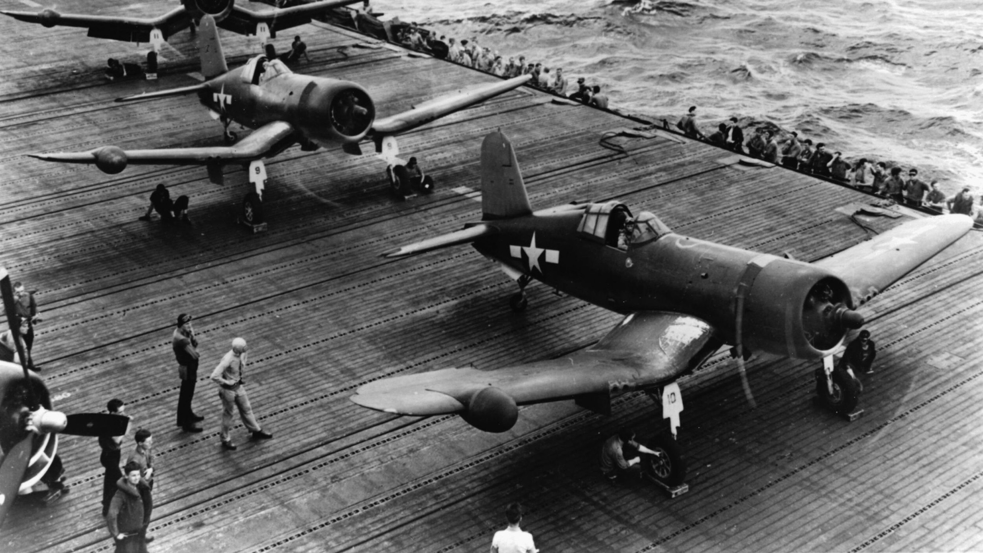 Whistling Death: The F4U Corsair – The Golden Thread
